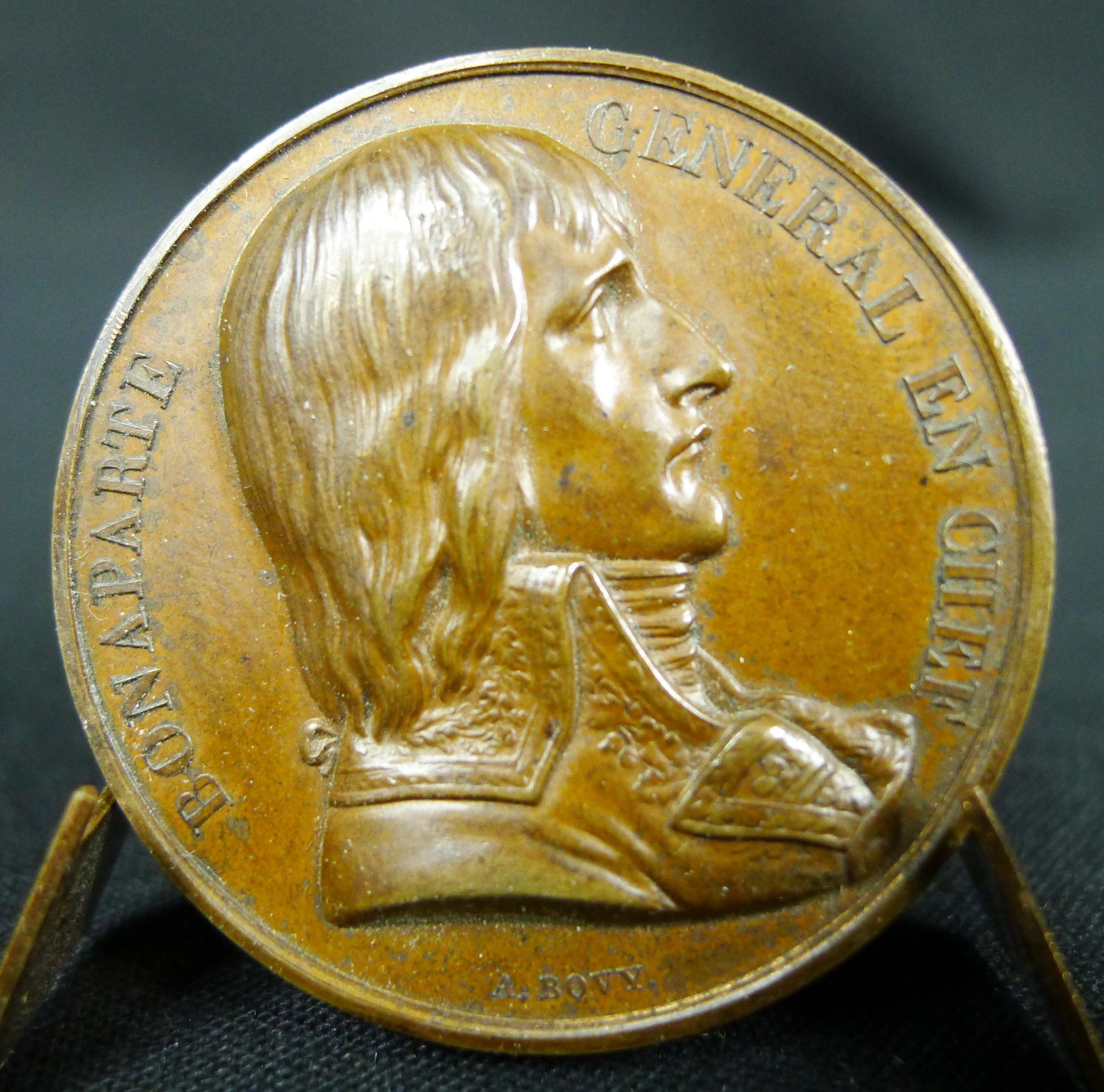 MEDAILLE CUIVRE, A.BOVY sc. BONAPARTE en EGYPTE, 1798.