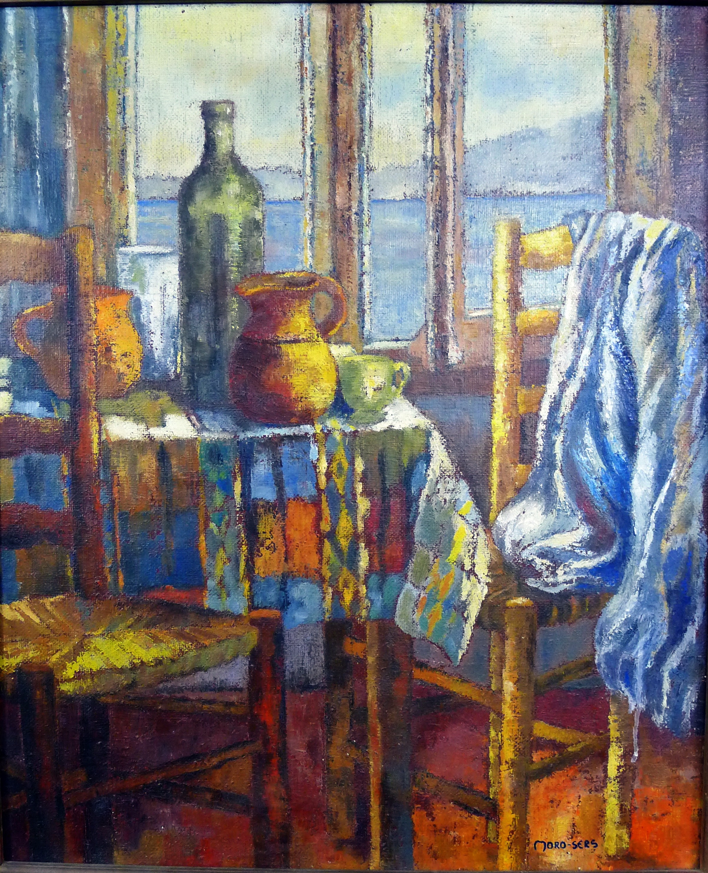 Jacques MORO-SERS (XXe s) , NATURE MORTE, VUE SUR MER. HUILE SUR TOILE.